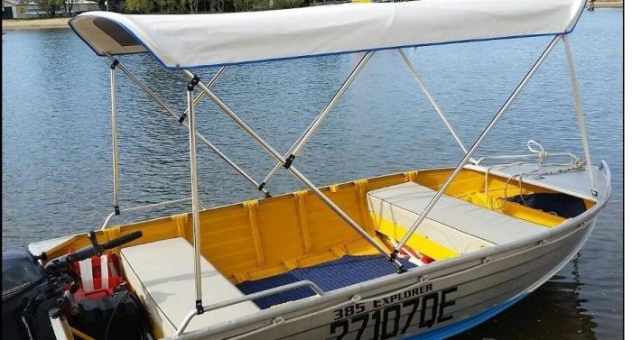 3 Seater Tinny - Maroochydore, QLD | Swan Boat Hire